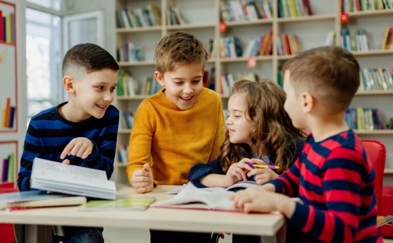 Odbyła się ceremonia wręczenia nagród w Przedszkolu 370 „Orderu ...